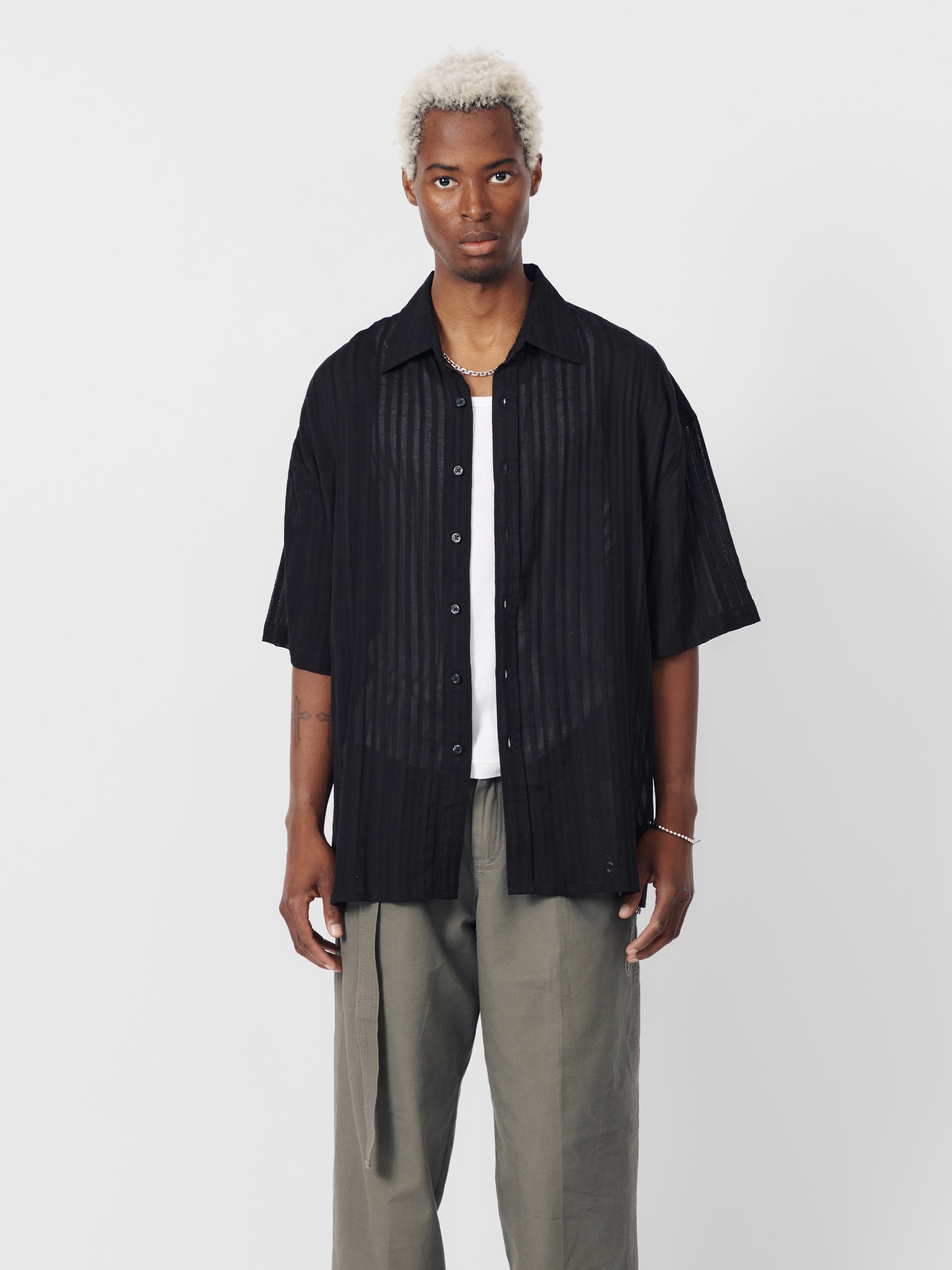 BEACH BRAINS Boxy SS Shirt Sheer Black